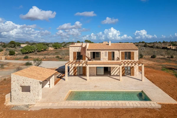 Finca for sale in Mallorca - Authentic country houses with natural stone